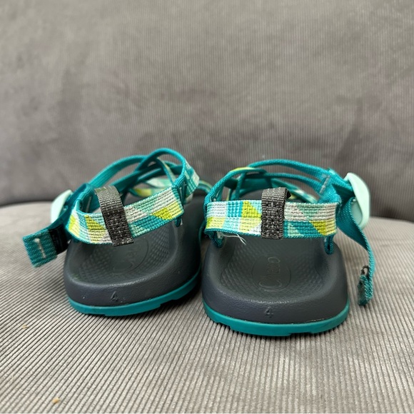 Chaco | Shoes | Chaco Girls Z Cloud X Sports Sandals Blue Geometric ...